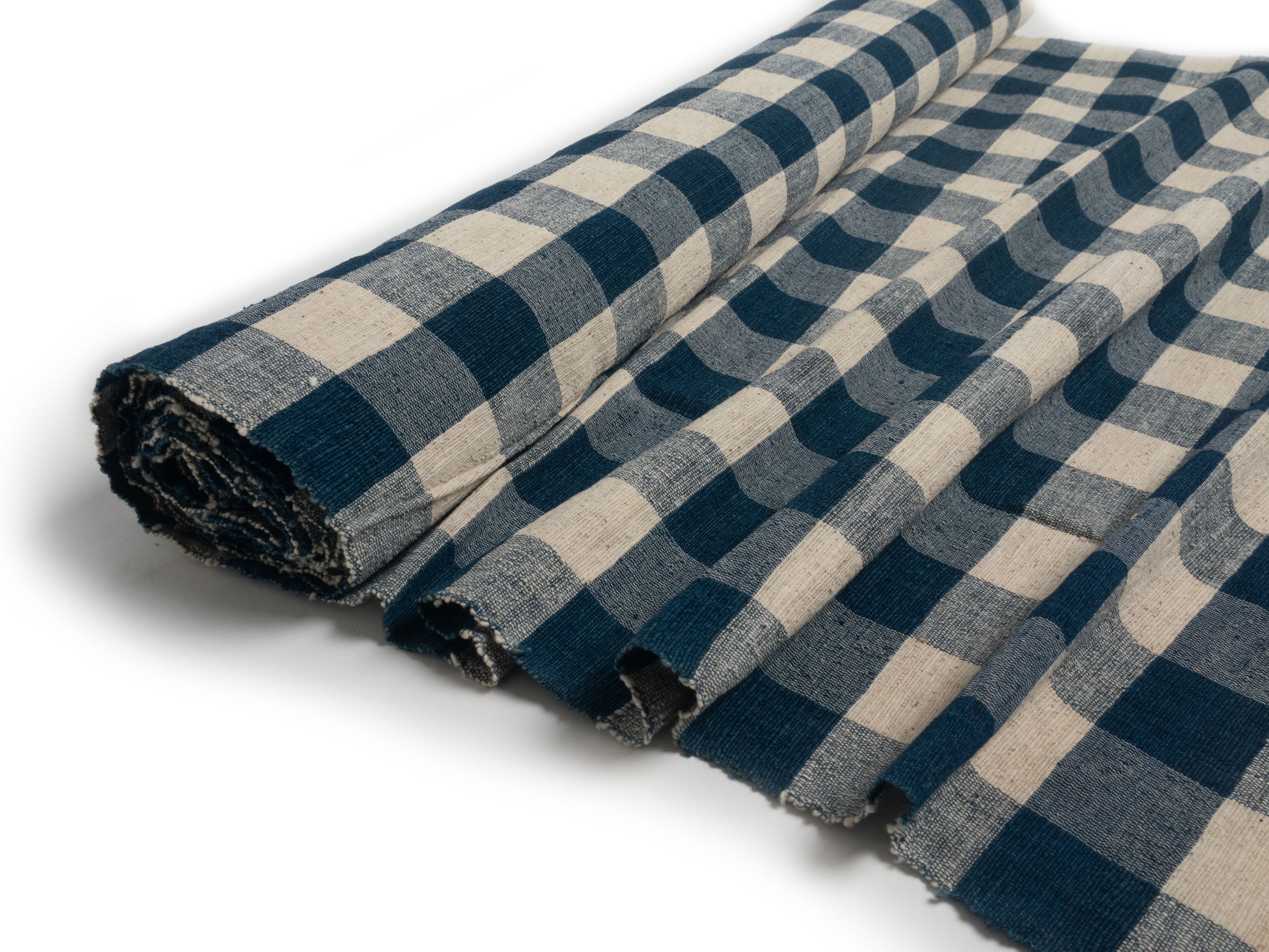 Indigo fabric with gradient checkered pattern – Garden of Siam